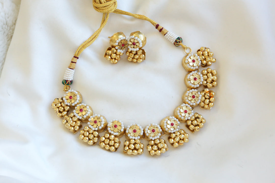 Gajra Gold Necklace Set – AristaJoules