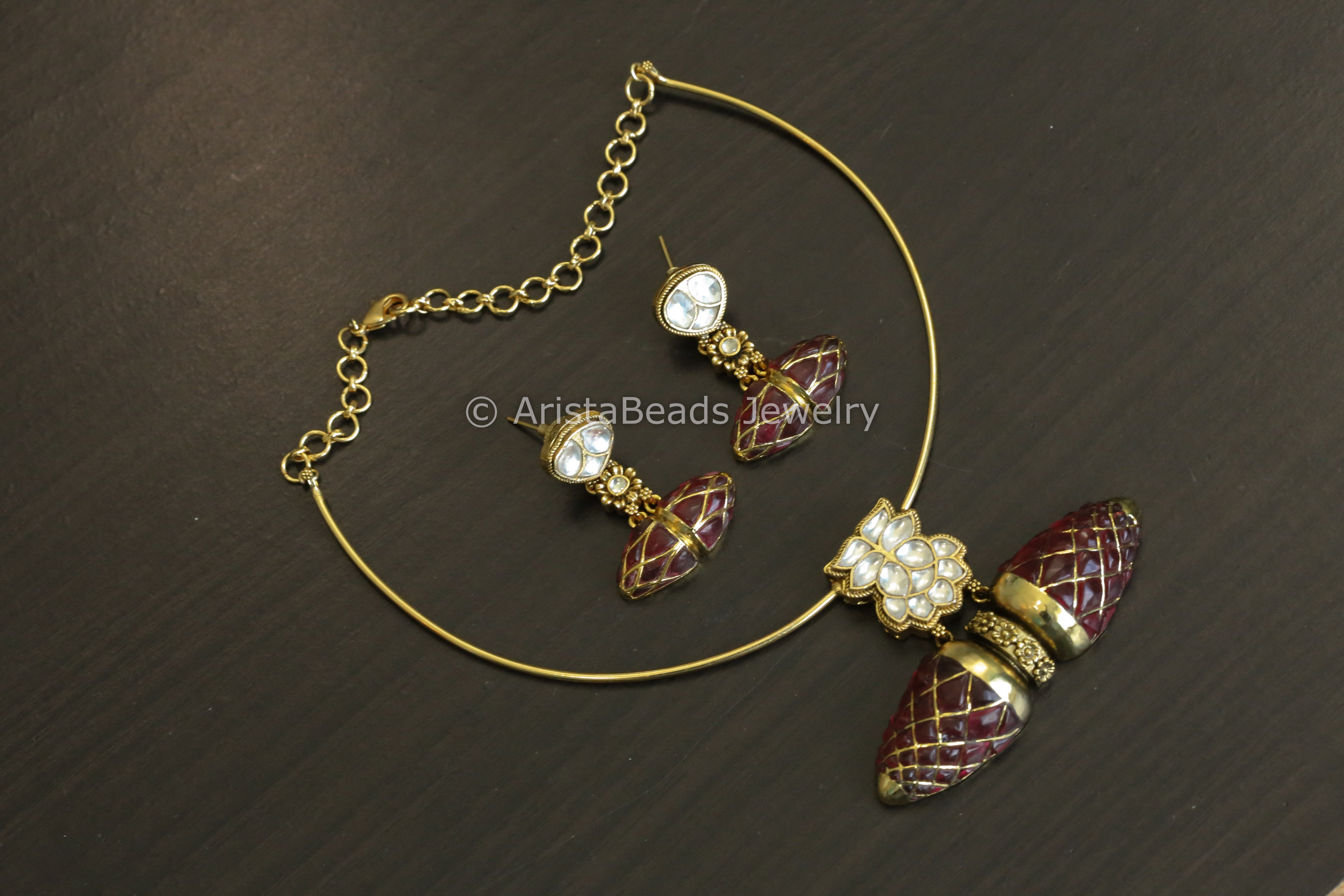 Dainty Tabeez Necklace Set – AristaJoules